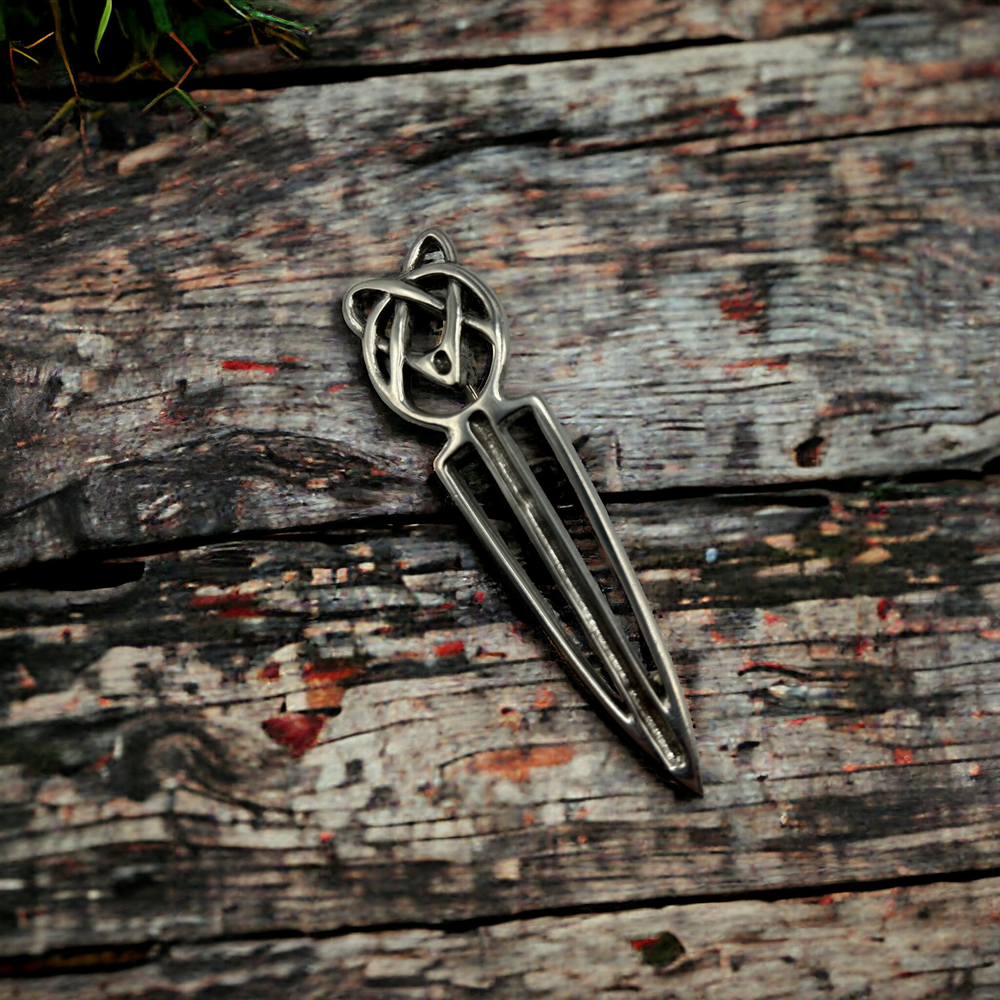 Celtic Interlaced Kilt Pin | Margaret Morrison Ltd.